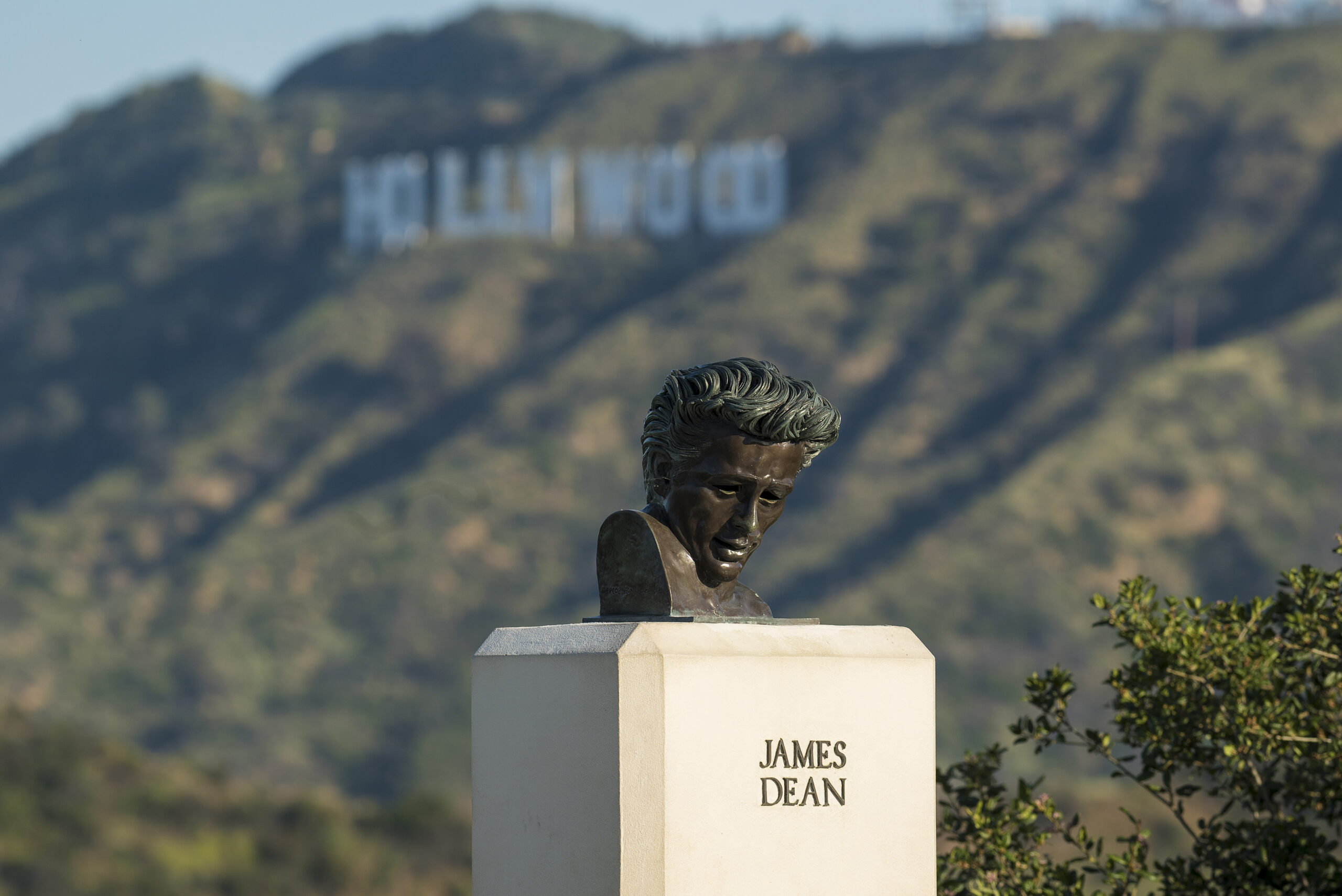 Rebel Without a Cause Monument - Griffith Observatory - Southern ...